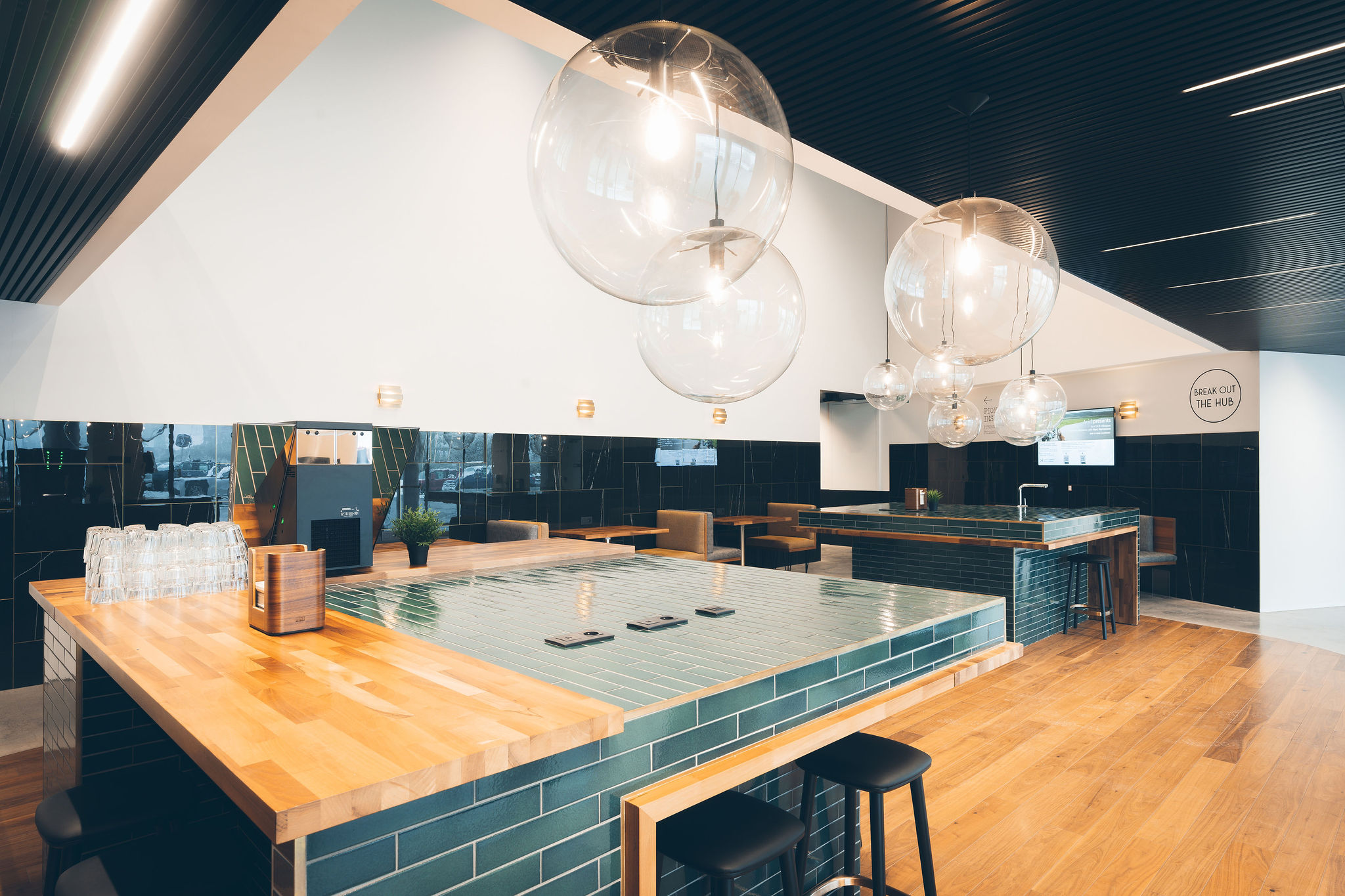 UCB Headquarters: A Flexible & Human-Centric Workplace